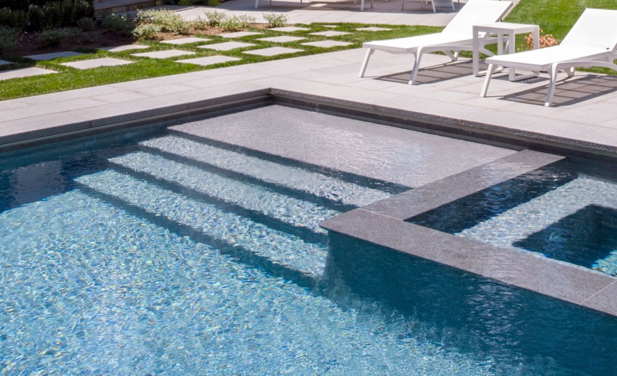 Shallow End Steps - Sean Jancski Landscape Architects